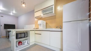 Quarto básico, 1 quarto (Bdong 202ho(pet,Spa)) | 1 quarto, Wi-Fi de cortesia