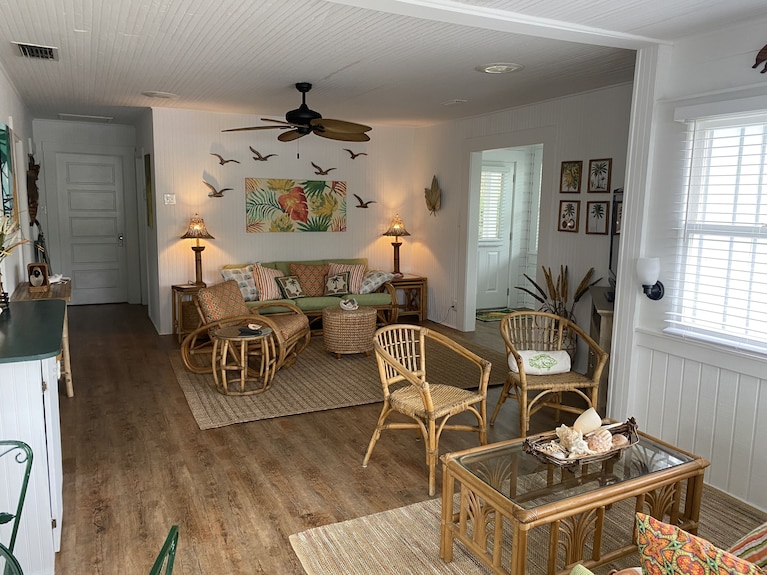 Coquina Cottage On Vilano Beach - St. Augustine, FL