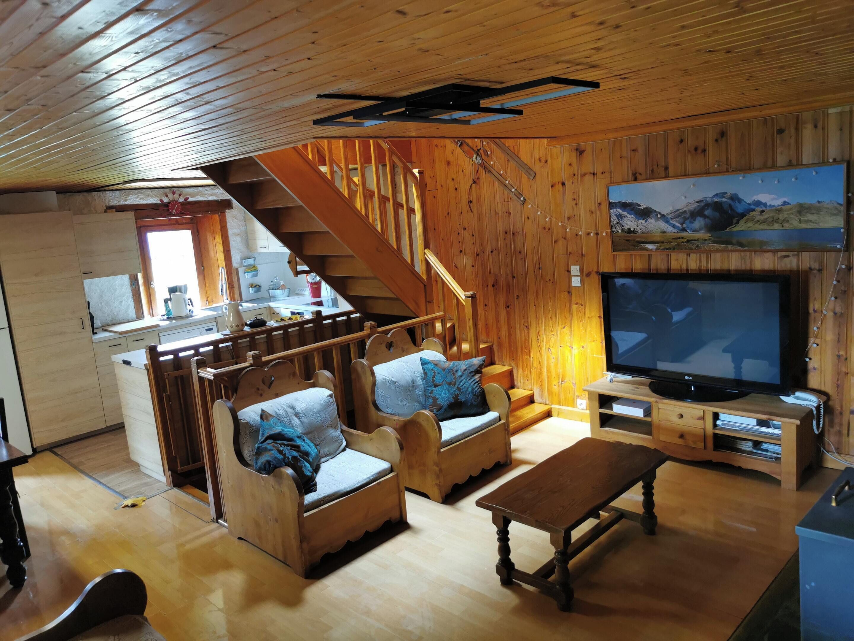 Homerez - House In Séez, Mountain View - Sainte-Foy-Tarentaise