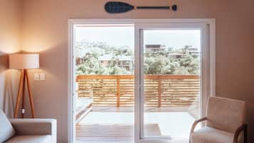 Casa Lua de Mel | Sala de estar | Smart TV de 32 de polegadas com canais digitais, televisor, Netflix