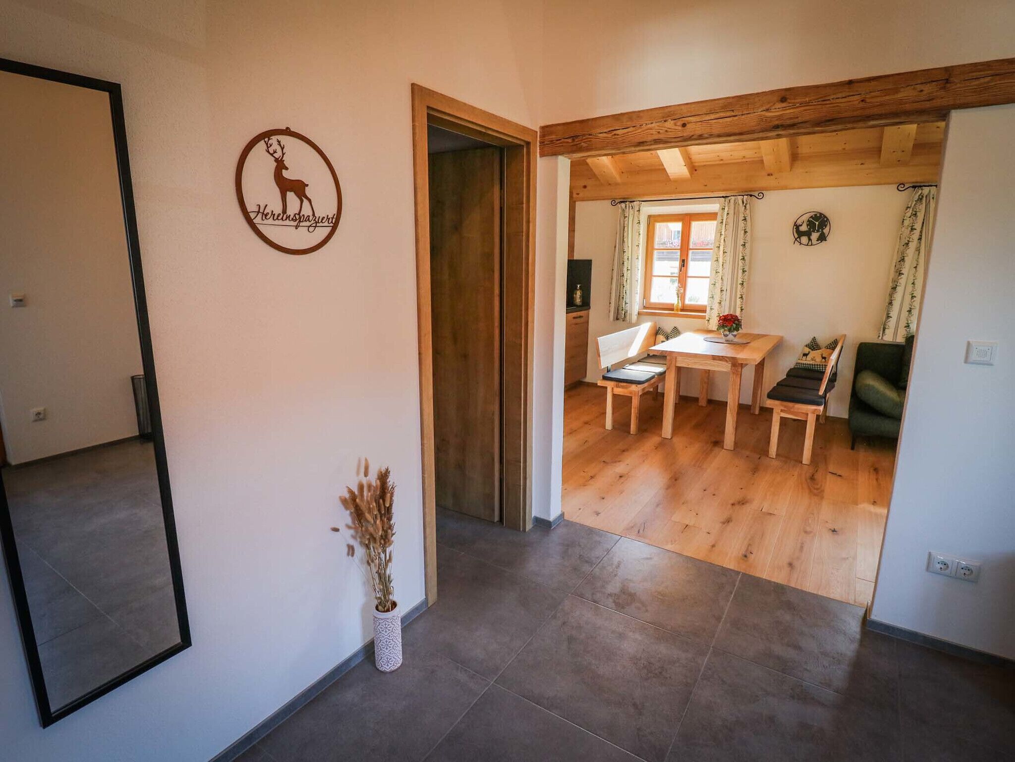 Ferienwohnung Rapunzel Og Mit Balkon Und 2 Schlafzimmer - Bad Aibling