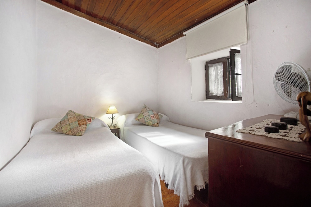 Chalet 'Casa Rural La Asomada' With Mini Pool, Terrace & Wi-fi - Gran Canaria