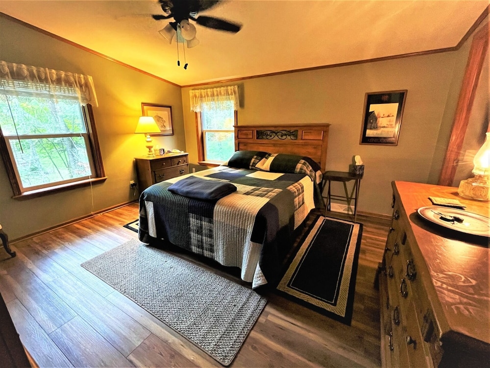 The Grouse Haus On Soo | 3 Bed, 2 Bath - South Fork, WI