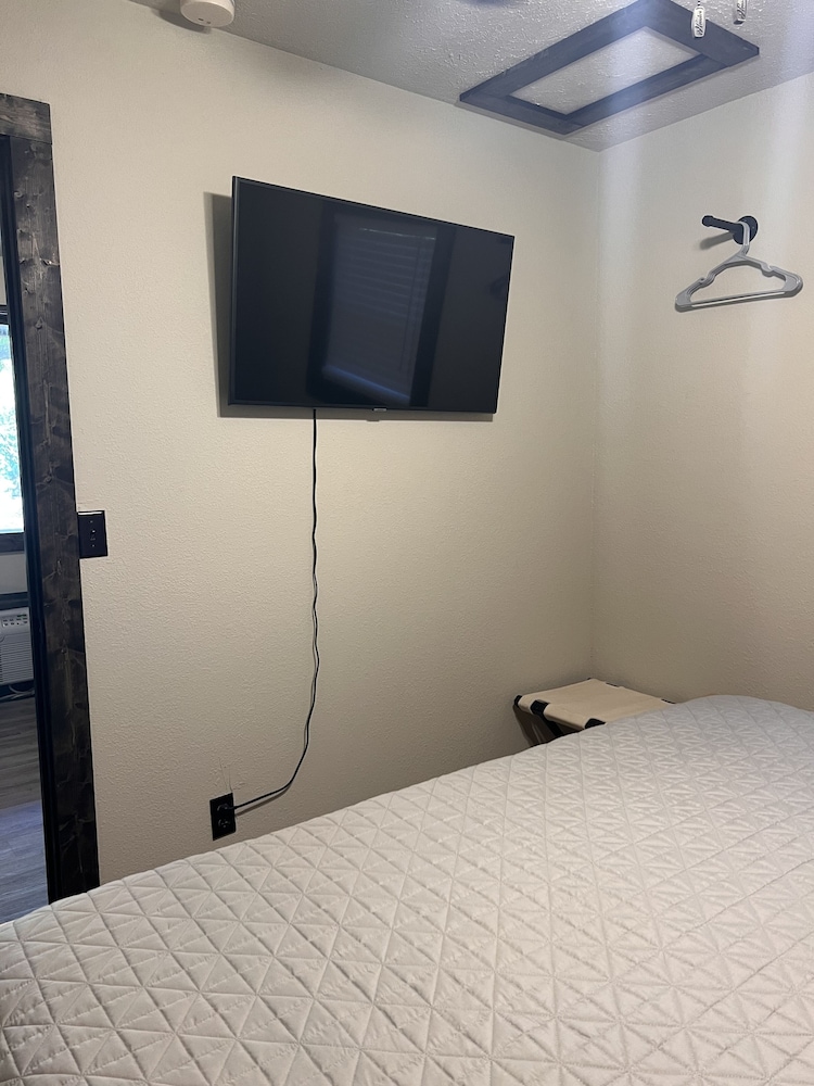 Updated Cabin With Shared Pool, Hot Tub And Fire Pit! - Silver Dollar City, Branson