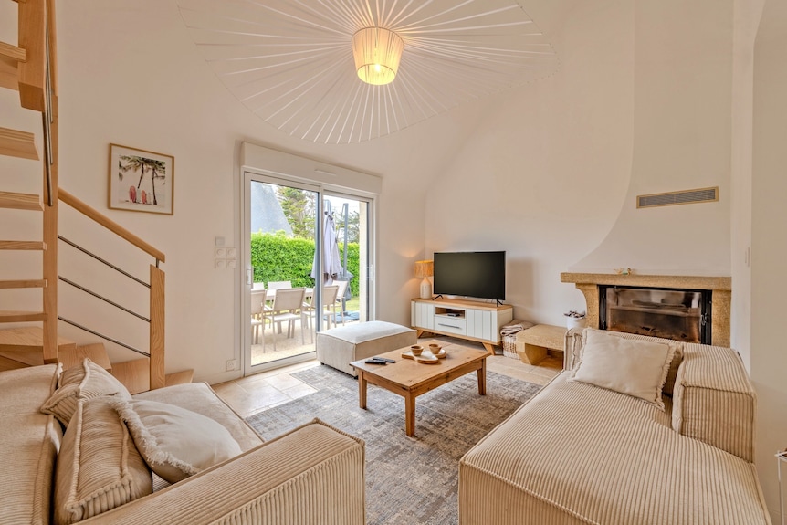 Villa Les 3d - Four Bedroom House, Sleeps 8 - Saint-Pol-de-Léon