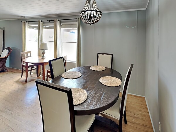 Pier Pressure By Miss Kitty’s - Texas