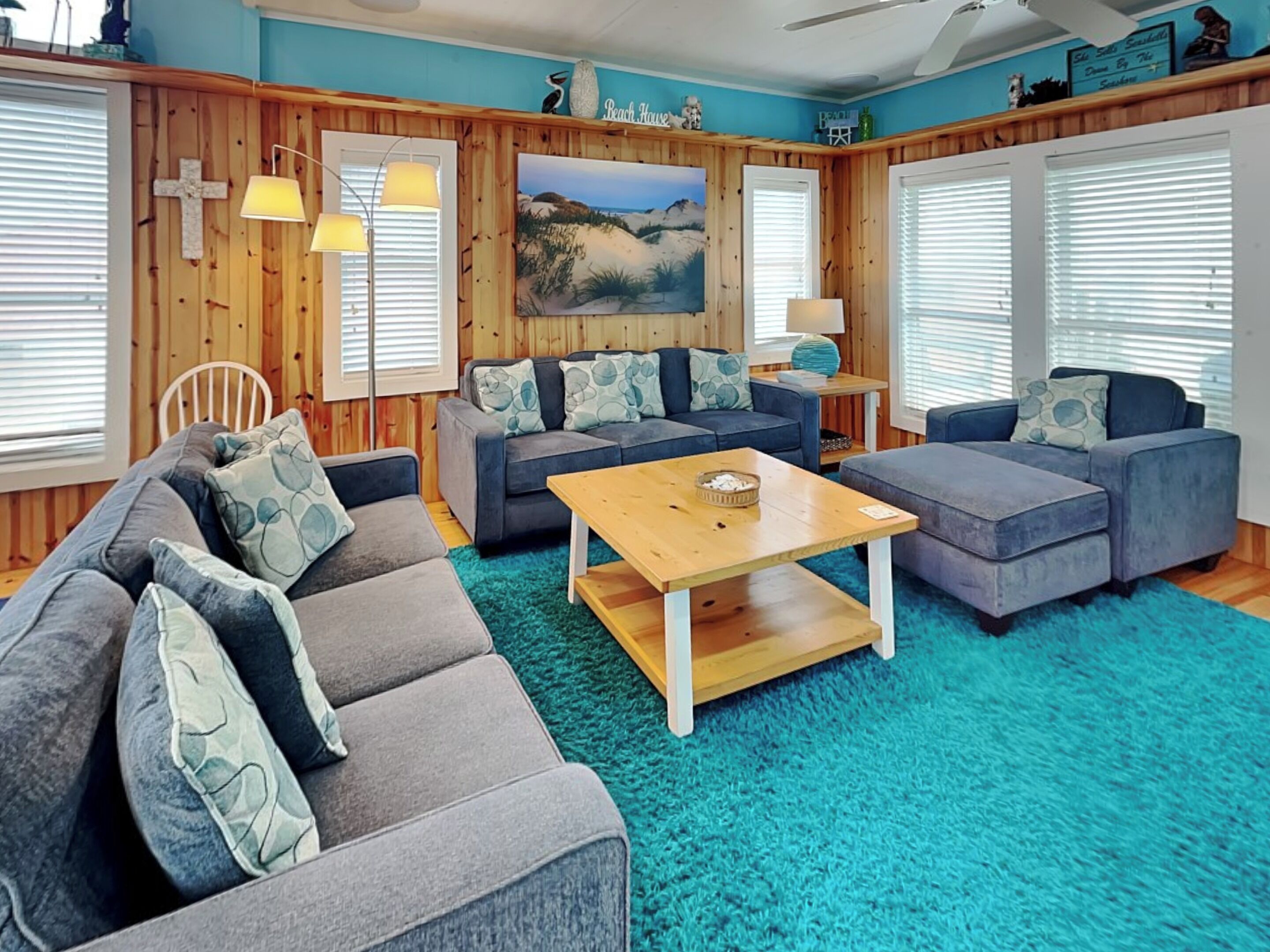 Port A Paradise | Shared Pool, Walk To Beach! - Port Aransas, TX