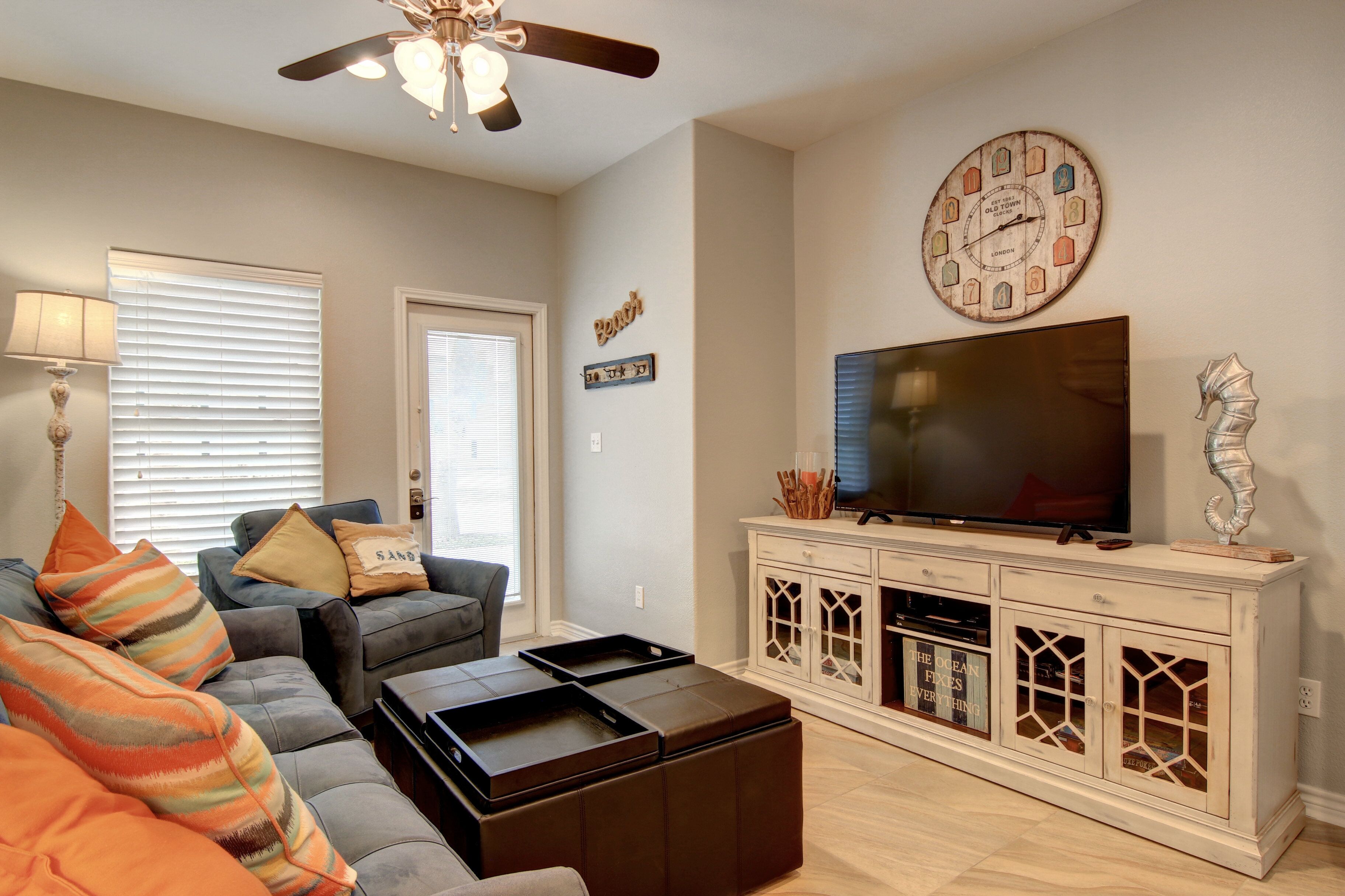 Surfin' Seahorse | Tropical, Family Friendly! - Port Aransas, TX