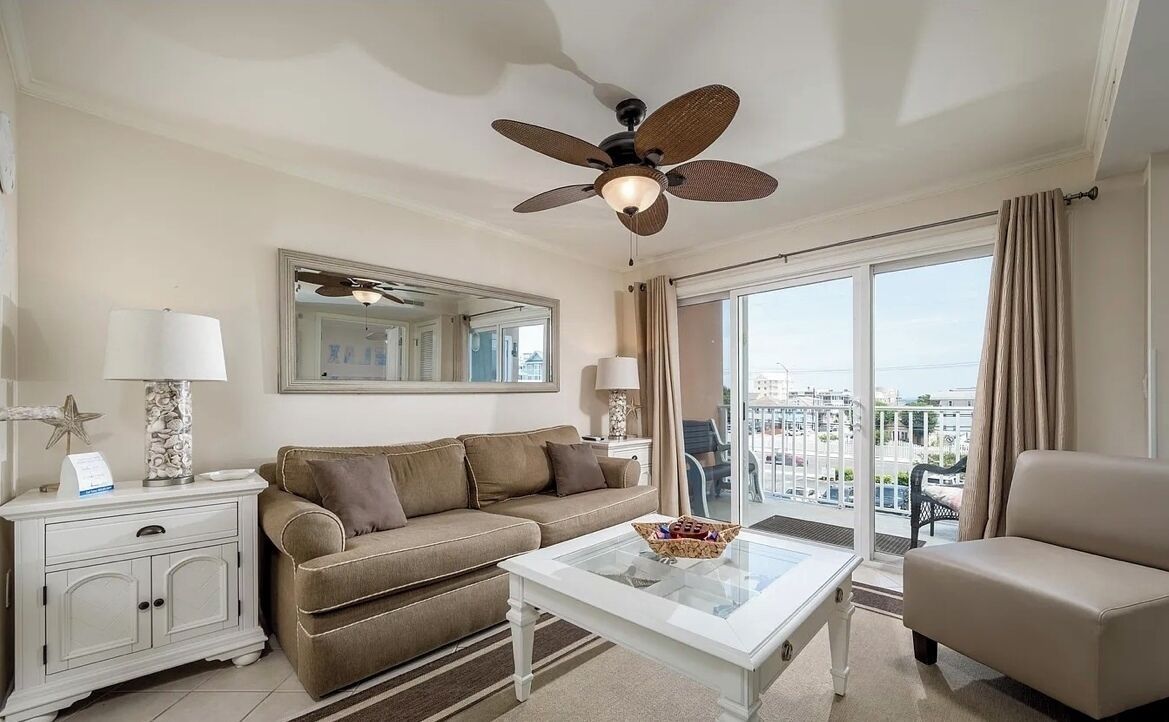 Makai Beautiful 2 Bedroom 2 Bath Condo With Parking. Close To Convention Center. - Magnum, Ocean City