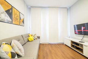 Suite-Estúdio Empresarial, 1 cama de casal, cozinha | Sala | Smart TV 