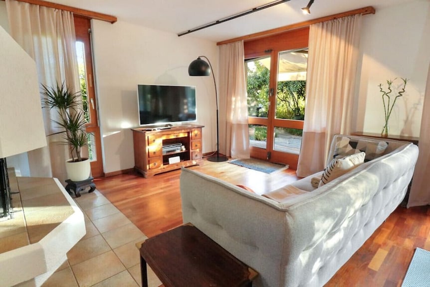 Morat 01 · Beautiful Villa Near The Lake Of Morat - Morat