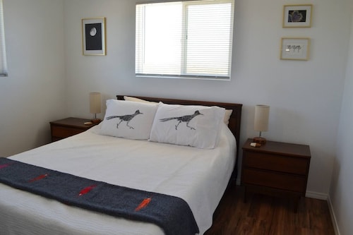 Casita Verde - Perfect Balance Of Comfort & Remote - Joshua Tree National Park