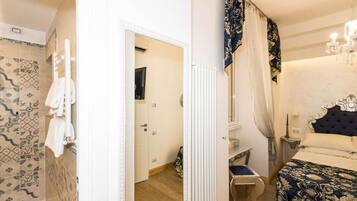 Quarto Económico | Quartos insonorizados, Wi-fi grátis