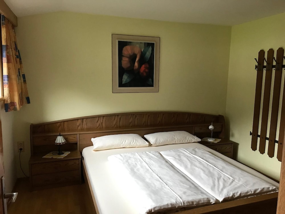 Ferienwohnung Bichlbach Für 1 - 4 Personen Mit 1 Schlafzimmer - Ferienwohnung - Heiterwang