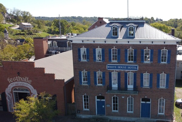 White House Hotel - Hermann, MO