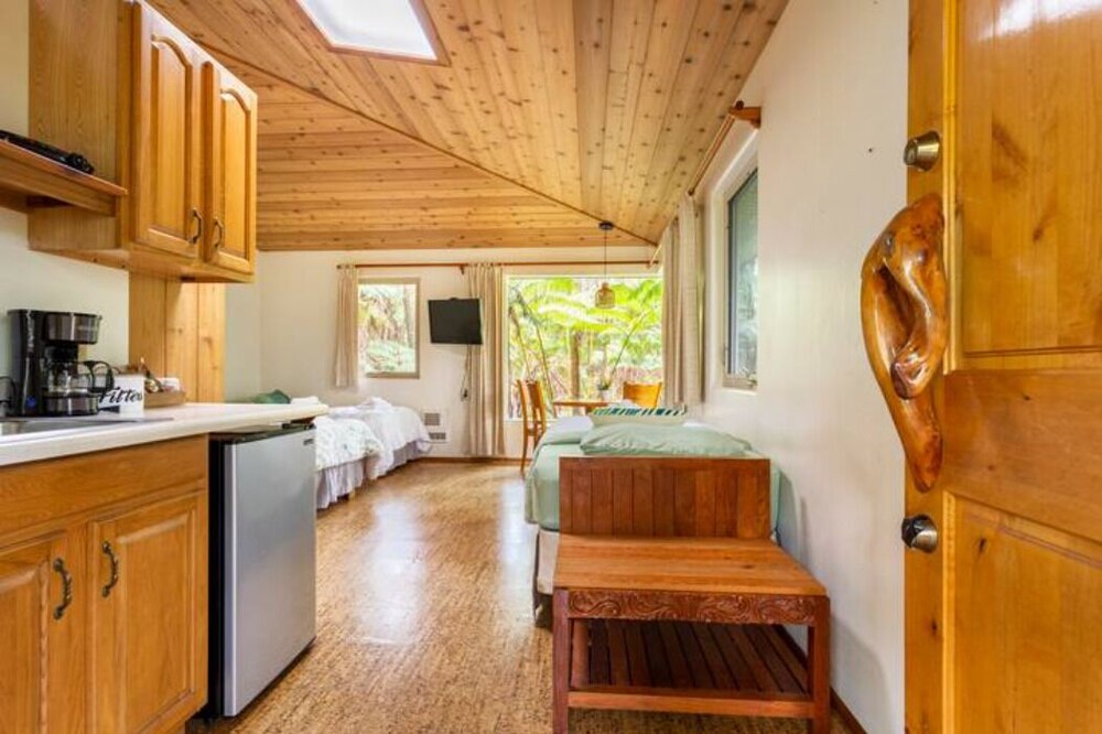 Family Getaway in Volcano sleeps 4 Reviews, Deals & Photos 2026 - Vrbo