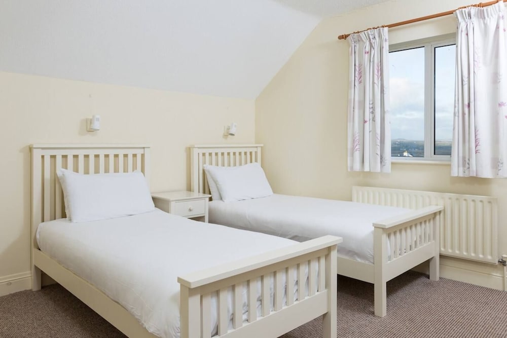 Fairways 20 (10 Min Walk To Lahinch Beach), Short Walk To Lahinch, With Great Views! - Ireland