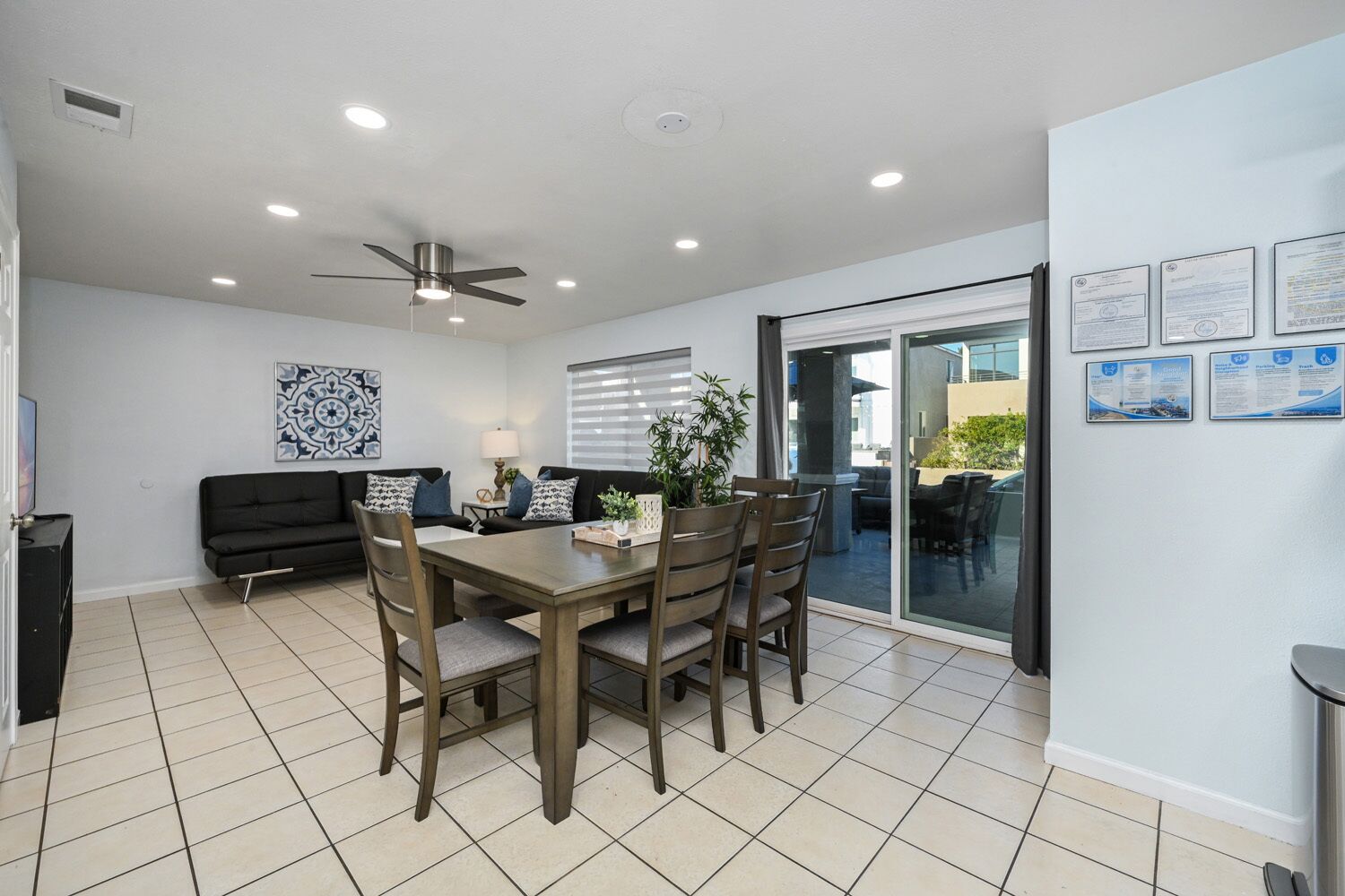 Giant Home Sleep 20, Perfect For Multi Family Vacation Steps From The Sand - Newport Beach, CA