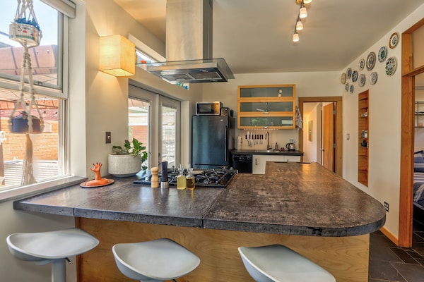 2-bedroom Oasis Near Rino/dog Friendly/fenced Yard - City Park West - Denver
