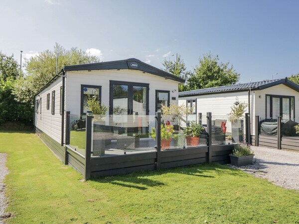 Lilac Lodge - Carnforth