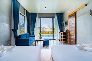 Villa Familiar | Minibar, cofre no quarto, secretária 