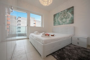 Apartamento Familiar, vários quartos (Prestige du Lac 27) | 1 quarto, secretária adequada para computadores portáteis, Wi-fi grátis