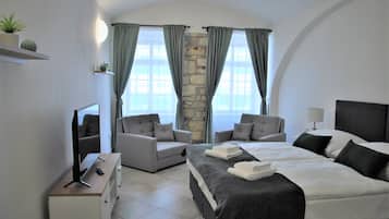 Apartamento Cidade, 1 cama king-size e sofá-cama, no rés do chão | 3 quartos, roupa hipoalergénica