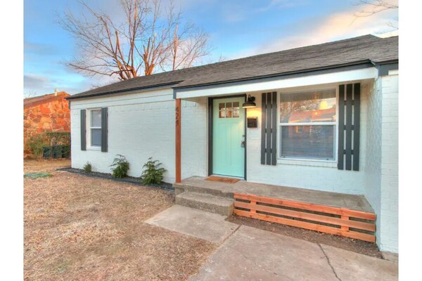 The Palms - A Calm Haven In The Heart Of Norman - Norman, OK