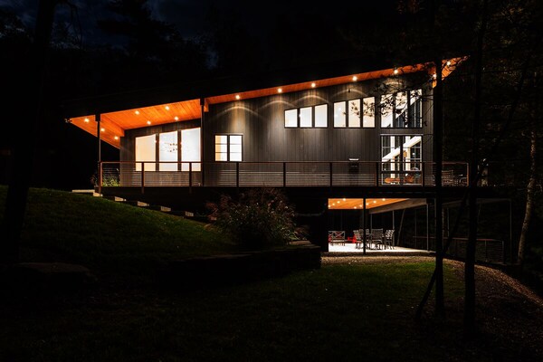Hidden Mountain 4 Bdrm 3 Bath W\/fire Pit - Brand New Listing! - Kerhonkson, NY