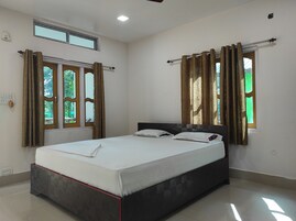 Quarto Deluxe | 1 quarto, roupa de cama fornecida 