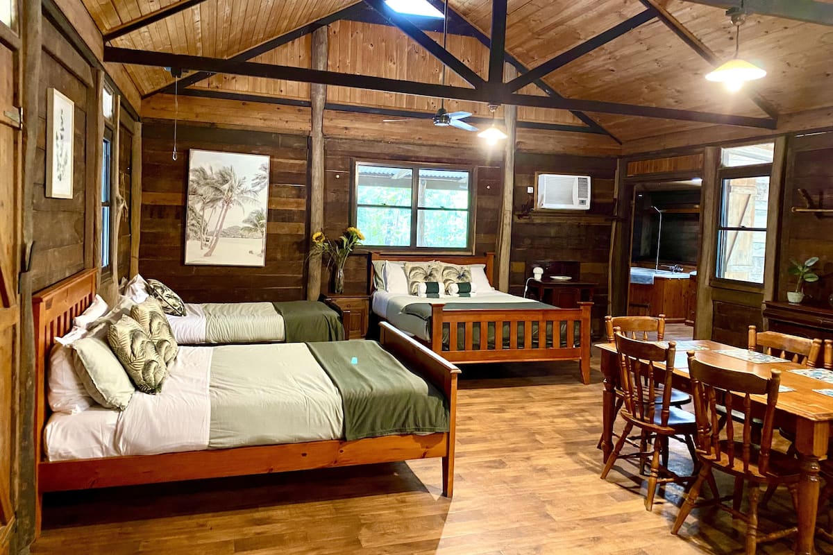 Cabana grand (Heritage Grand Cabin) | 1 quarto, roupas de cama premium, individualmente decorados