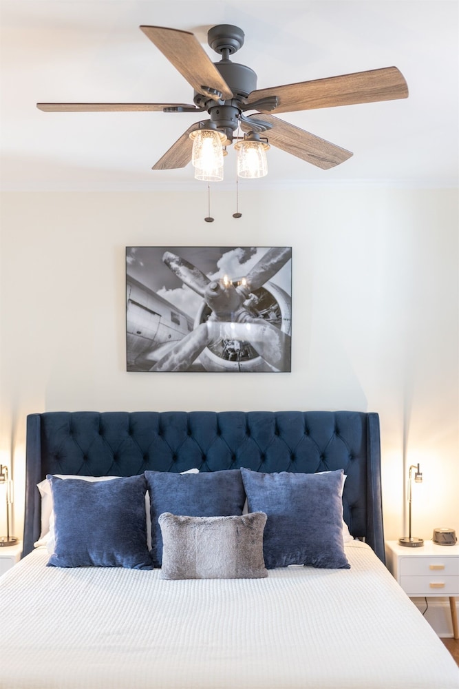 Cozy Caramel 2 Bd/2 Bth Bottom Floor Unit Sleeps 6 - Rock Hill, SC