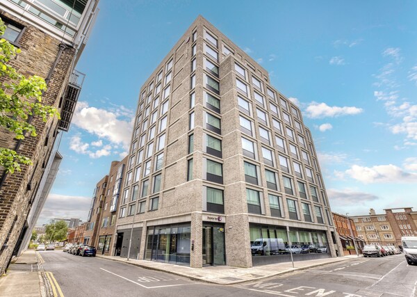Premier Inn Dublin Cc Gloucester St South - Dublin, Ireland