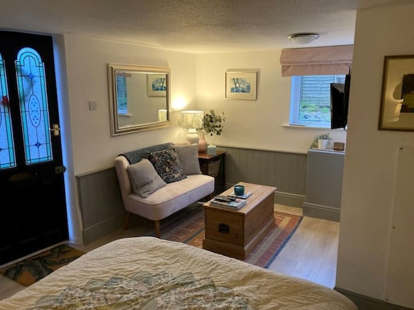 Studio Flat On Quiet Street Close To The Beach - Broadstairs