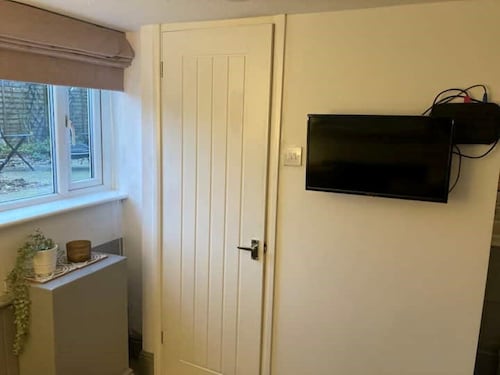 Studio Flat On Quiet Street Close To The Beach - Broadstairs