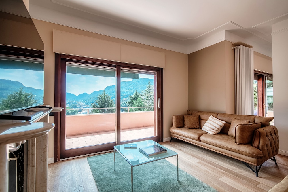 Joivy Villa Sofia - Como