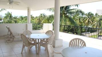 Apartamento Familiar em Condomínio Fechado | Sala de estar