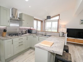 Casa de Campo | Cozinha privada | Um frigorífico, uma máquina de lavar louça, uma chaleira elétrica 