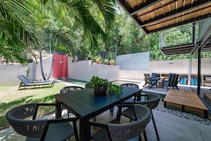 Villa, várias camas (2098 - Casa Mia) | Refeições ao ar livre