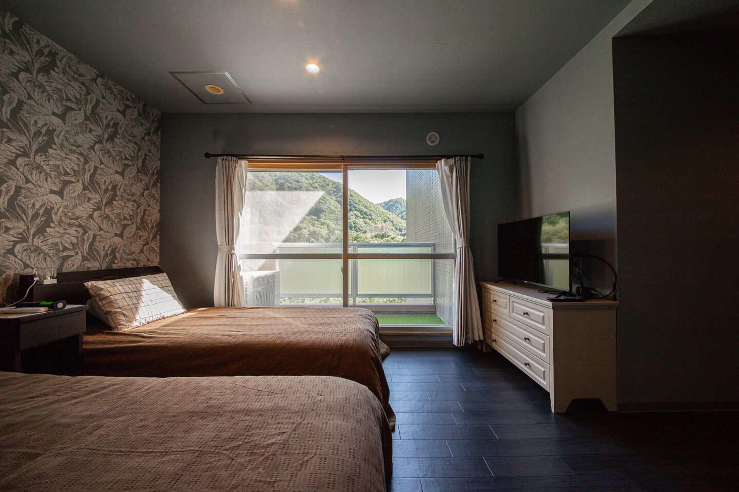 Quarto Twin | Cortinas/cortinados opacos, ferro/tábua de engomar, Wi-fi grátis 