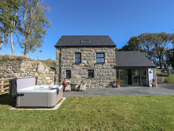 Hen Felin - Llŷn Peninsula