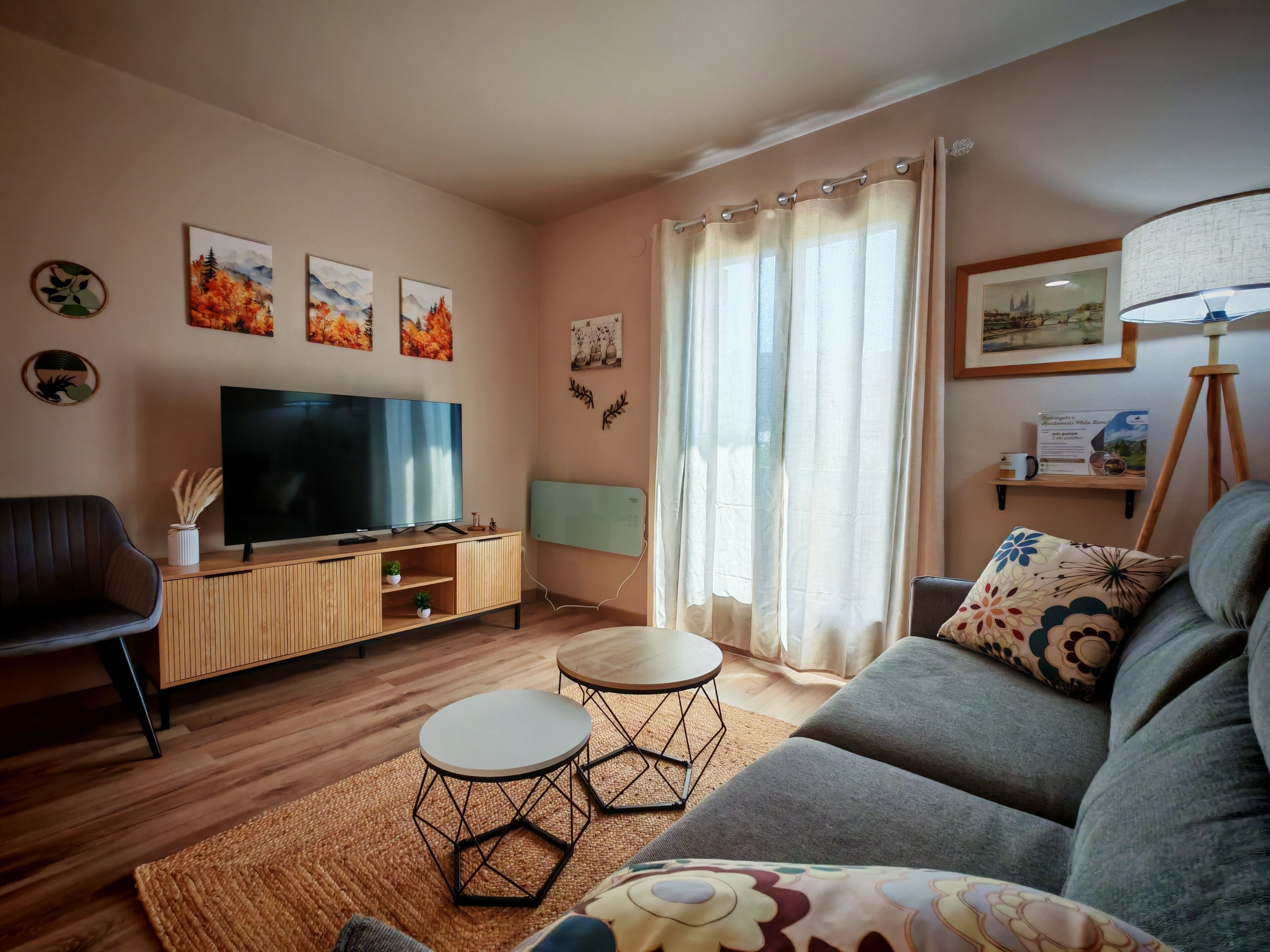 Apartamento Con Balcón Y Luminoso - Falcó 7 - Tahull