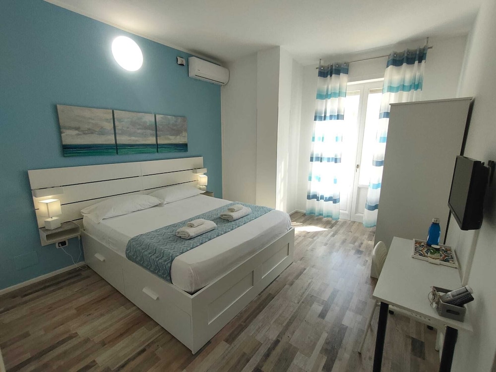 Iris Rooms - Cagliari