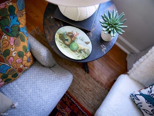 Beautiful 1 Br. Apartment (340728) By Houzlet - Savannah, GA