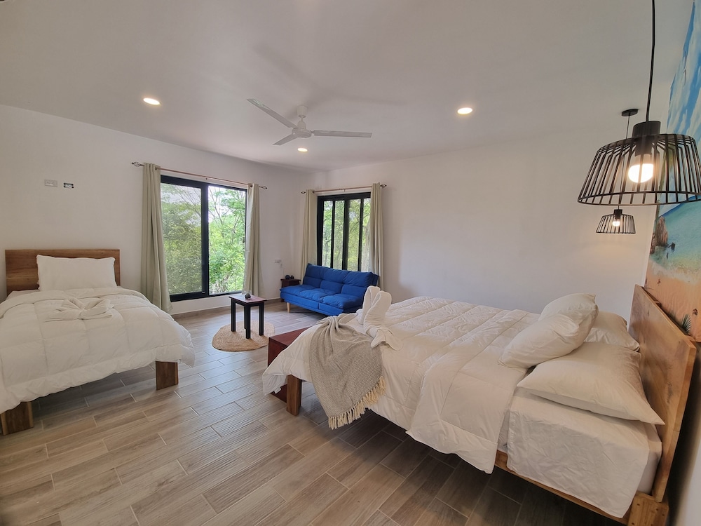 Hilltop Treehouse amazing views near playa Avellanas Tamarindo ...