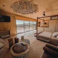 Casa Baja California Sur | Roupa de alta qualidade, edredões de penas, minibar 