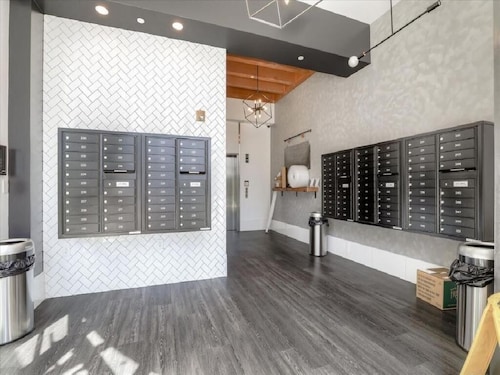 Beautiful 1 Br. Condo (20159) By Houzlet - San Jose, CA