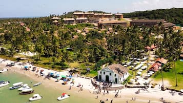 ET04H - 104 - Estela do mar 324587808 FLAT 104 EM FRENTE PISCINA | Praia | Na praia, praia de areia branca, espreguiçadeiras, guarda-sóis de praia