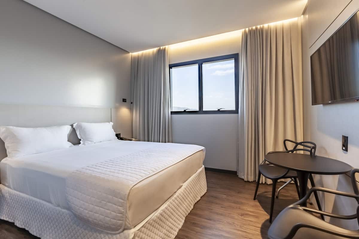 Quarto Duplo Deluxe, 1 cama de casal | Vista do quarto