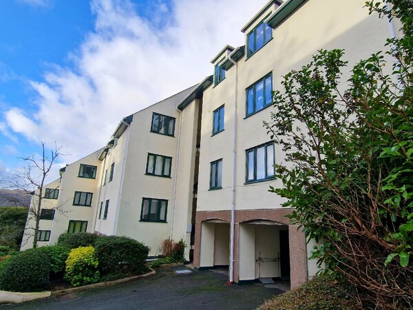 Bowness Hideaway - Bowness-on-Windermere